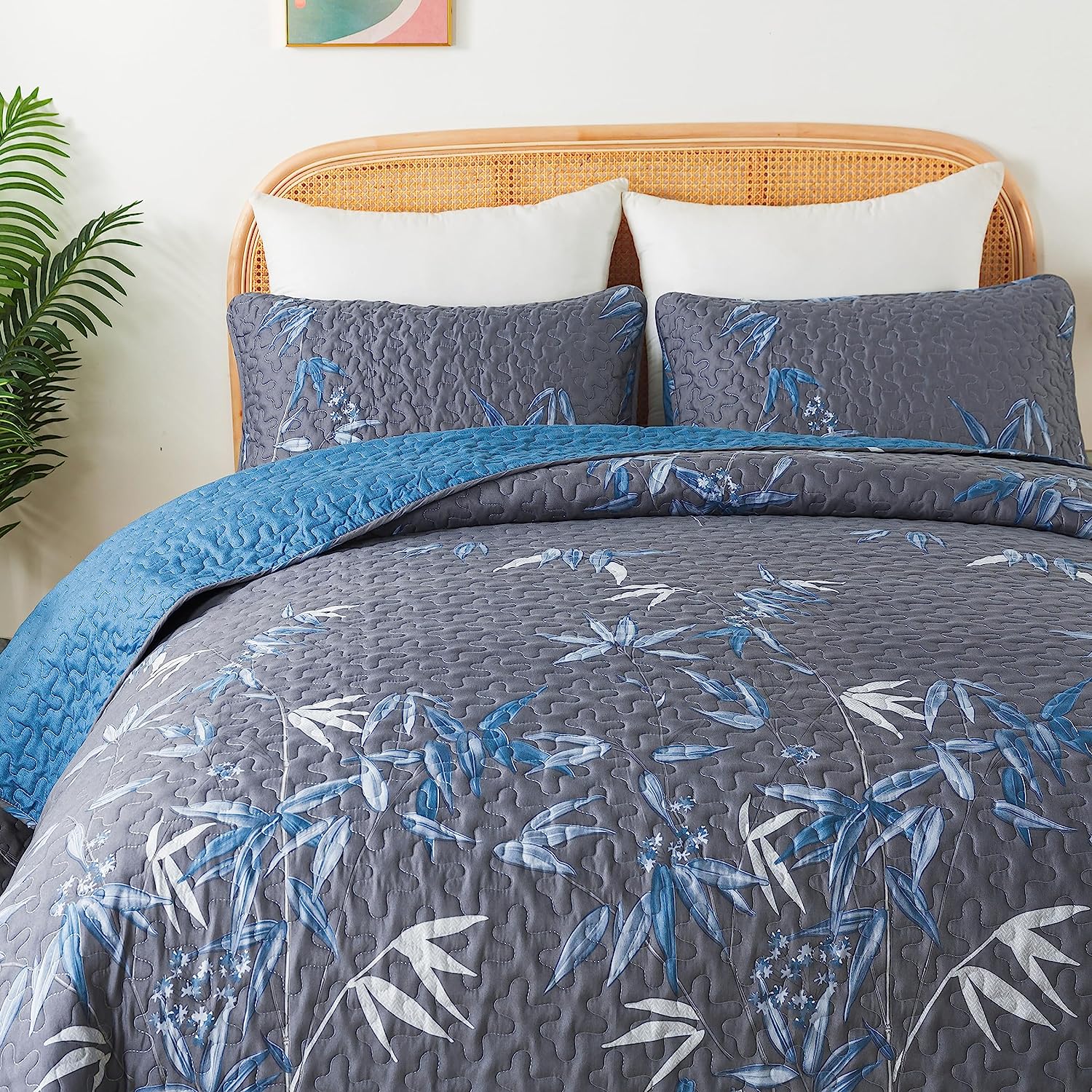 Botanical Navy Leaves Reversible 3 Piece Bedding Quilt Set – Maxtona
